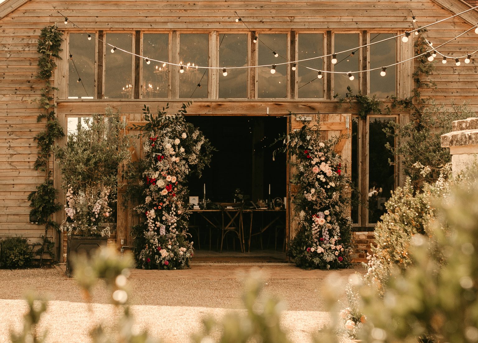 High Billinghurst Farm | Unique Wedding Venues In Surrey