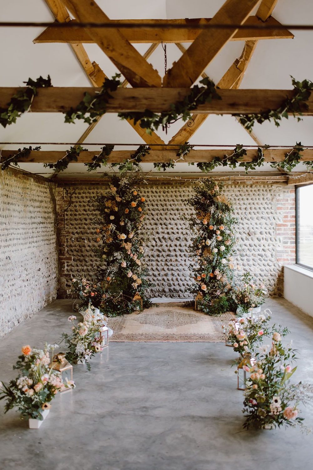 Montague Farm, East Sussex Wedding Venue - The White Edit