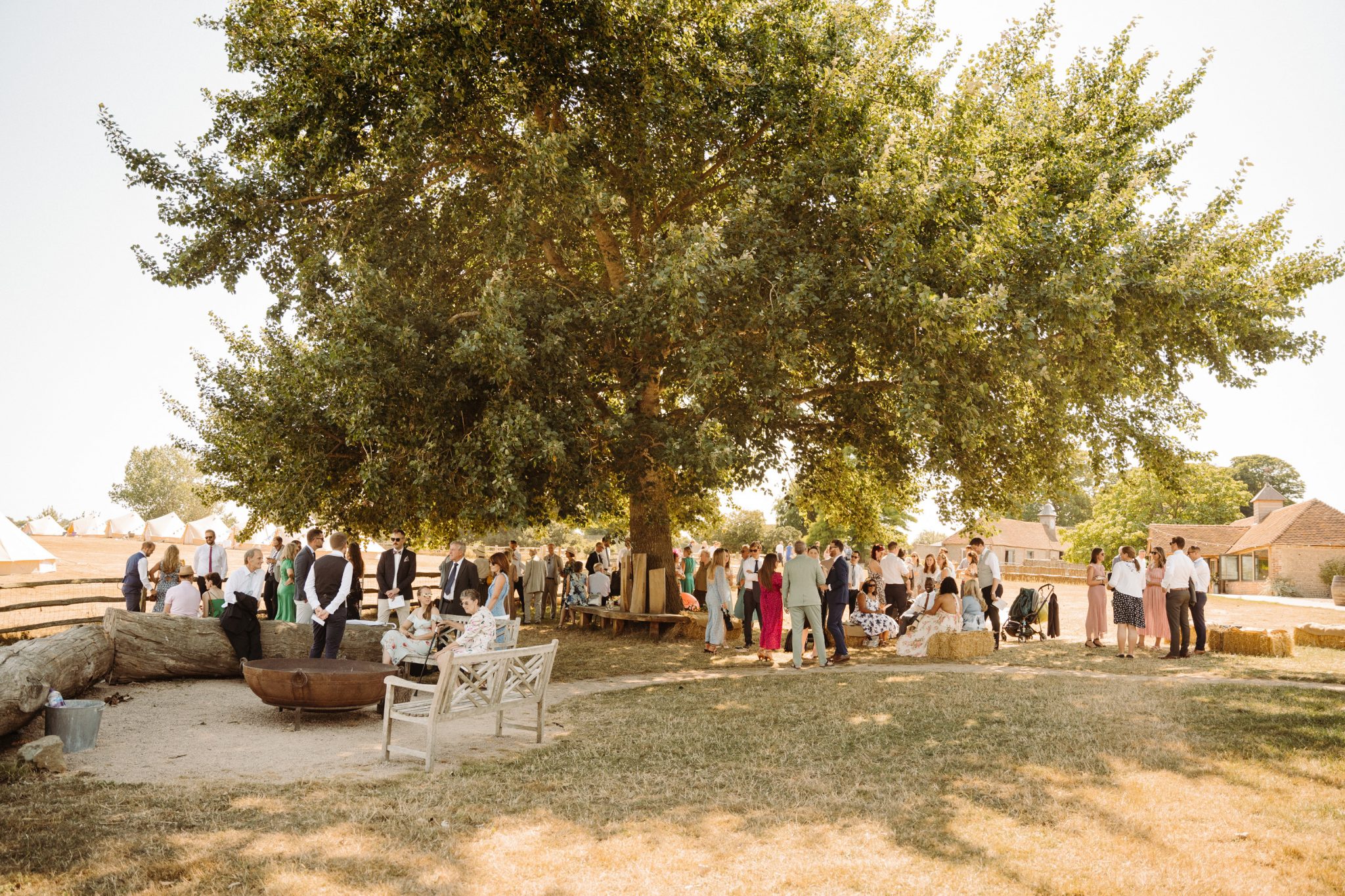 Montague Farm, East Sussex Wedding Venue - The White Edit