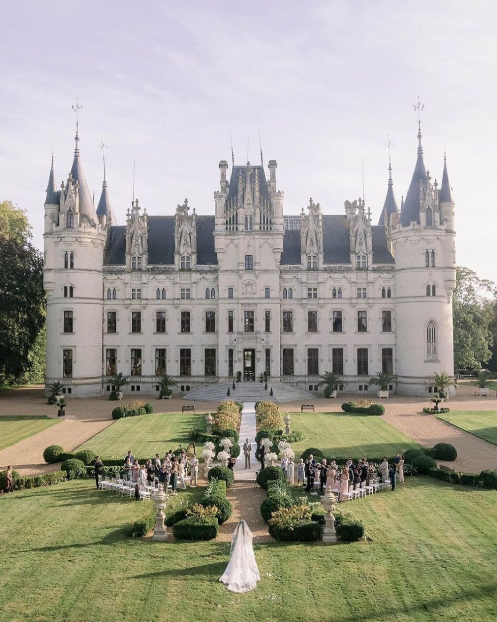 Château Challain Wedding Venue in Pays de la Loire, France